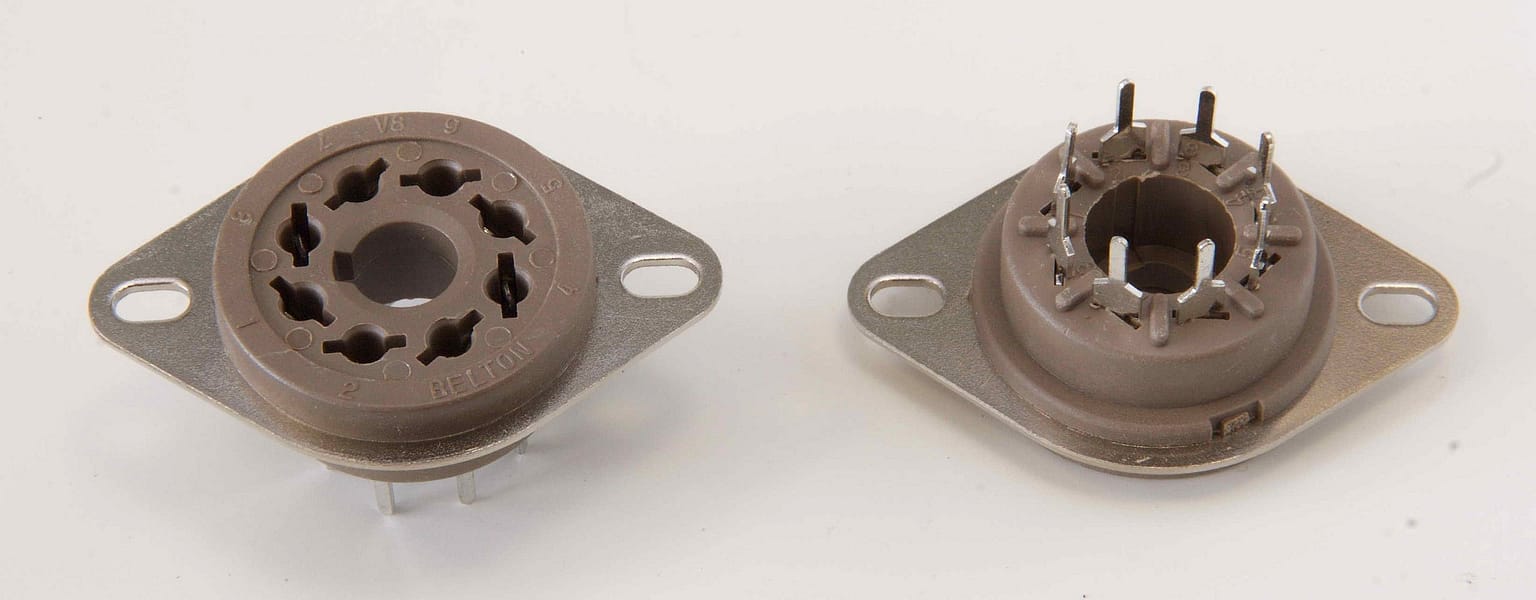 Belton B9A skirted valve socket for preamp valves – Valve Tube Guitar Amps